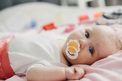 How To Keep Pacifier In Baby's Mouth - 6 Best Solutions